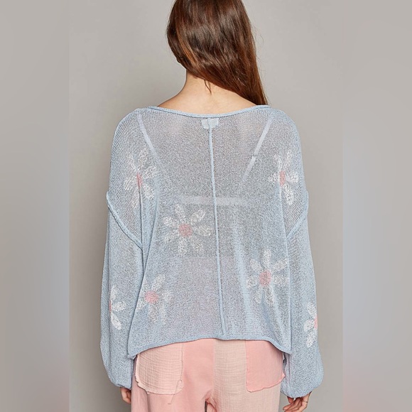 POL | Sweaters | Pol Sky Blue Lightweight Floral Print Sweater Top ...